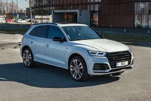 Grey Audi Q5 2020 in Klaipeda, with an engine capacity of 2.00 L and mileage of 59 thousand km for 28999 €, photo 12 on AUTOMOTO.COM.LV