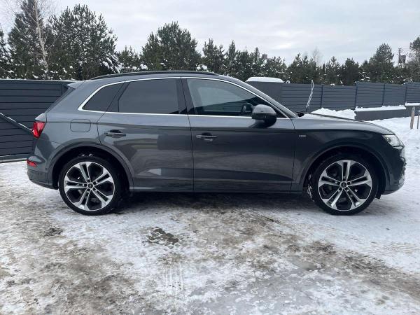 Pelēks Audi Q5 2020 Klaipėda, ar dzinēja tilpumu 1.98 L un nobraukumu 151 tūkst. km par 19700 €, foto 6 vietnē AUTOMOTO.COM.LV