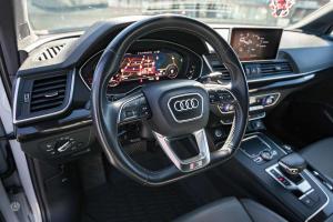 Grey Audi Q5 2020 in Klaipeda, with an engine capacity of 2.00 L and mileage of 59 thousand km for 28999 €, photo 25 on AUTOMOTO.COM.LV