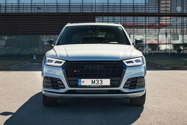 Pelēks Audi Q5 2020 Klaipėda, ar dzinēja tilpumu 2.00 L un nobraukumu 59 tūkst. km par 27999 €, foto 3 vietnē AUTOMOTO.COM.LV