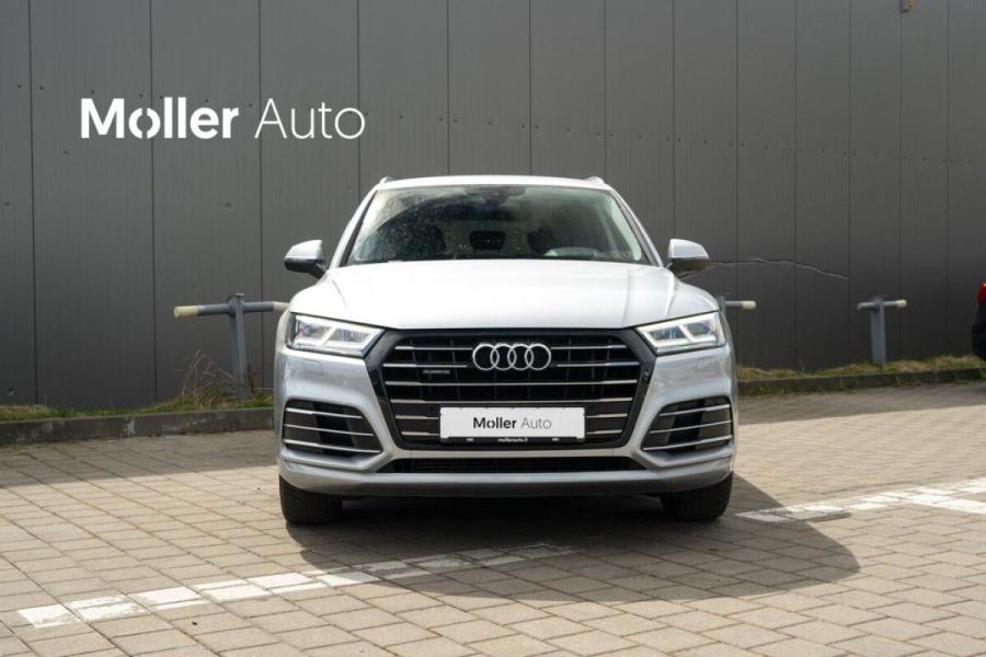 Grey Audi Q5 2020 in Vilnius, with an engine capacity of 2.00 L and mileage of 133 thousand km for 29100 €, photo 3 on AUTOMOTO.COM.LV