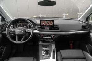 Grey Audi Q5 2020 in Vilnius, with an engine capacity of 2.00 L and mileage of 133 thousand km for 29100 €, photo 12 on AUTOMOTO.COM.LV