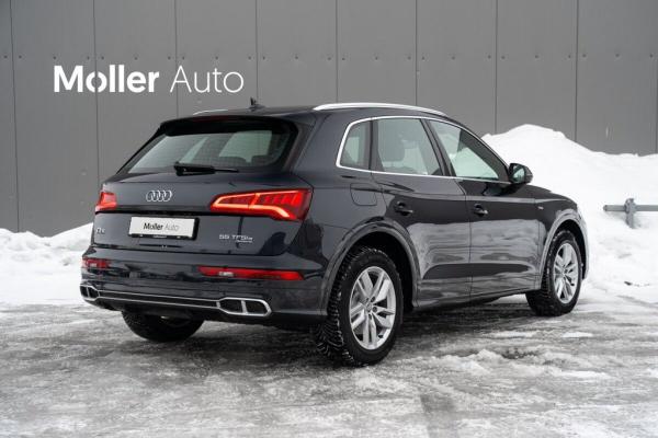 Grey Audi Q5 2020 in Vilnius, with an engine capacity of 2.00 L and mileage of 158 thousand km for 26600 €, photo 6 on AUTOMOTO.COM.LV
