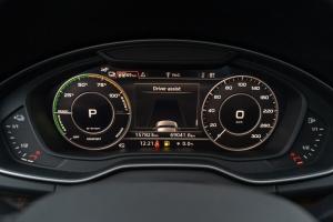 Pelēks Audi Q5 2020 Viļņa, ar dzinēja tilpumu 2.00 L un nobraukumu 158 tūkst. km par 26600 €, foto 16 vietnē AUTOMOTO.COM.LV
