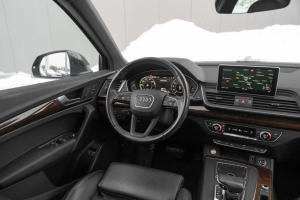 Pelēks Audi Q5 2020 Viļņa, ar dzinēja tilpumu 2.00 L un nobraukumu 158 tūkst. km par 26600 €, foto 25 vietnē AUTOMOTO.COM.LV