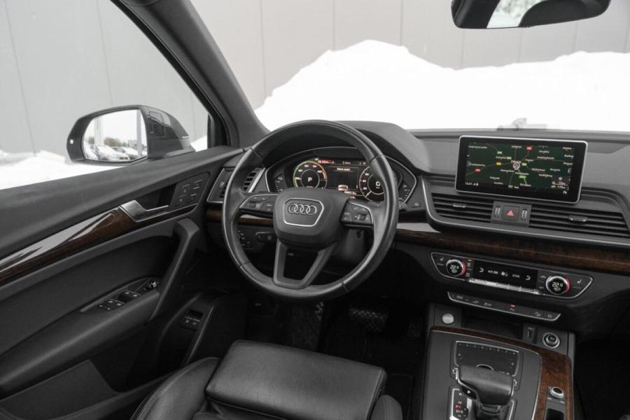 Pelēks Audi Q5 2020 Viļņa, ar dzinēja tilpumu 2.00 L un nobraukumu 158 tūkst. km par 26600 €, foto 25 vietnē AUTOMOTO.COM.LV