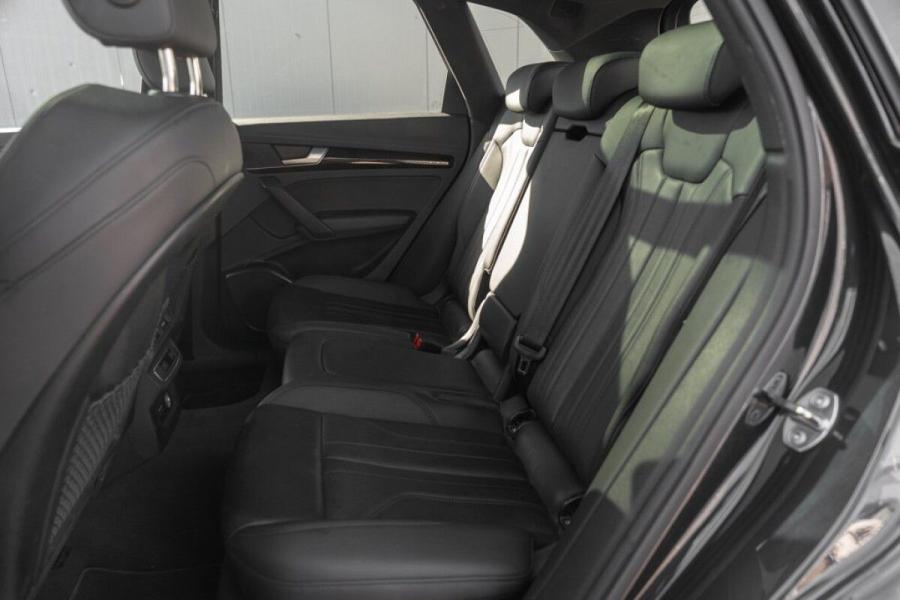Pelēks Audi Q5 2020 Viļņa, ar dzinēja tilpumu 2.00 L un nobraukumu 158 tūkst. km par 26600 €, foto 40 vietnē AUTOMOTO.COM.LV