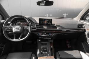 Pelēks Audi Q5 2020 Viļņa, ar dzinēja tilpumu 2.00 L un nobraukumu 158 tūkst. km par 26600 €, foto 42 vietnē AUTOMOTO.COM.LV