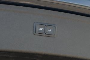 Pelēks Audi Q5 2020 Viļņa, ar dzinēja tilpumu 2.00 L un nobraukumu 158 tūkst. km par 26600 €, foto 47 vietnē AUTOMOTO.COM.LV