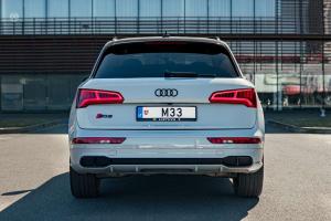 Pelēks Audi Q5 2020 Klaipėda, ar dzinēja tilpumu 2.00 L un nobraukumu 62 tūkst. km par 26999 €, foto 14 vietnē AUTOMOTO.COM.LV
