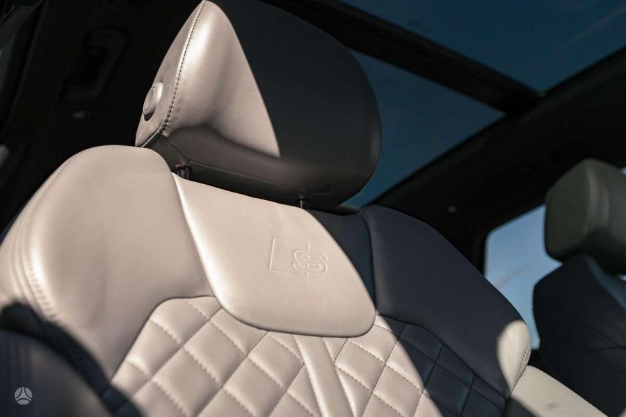 Pelēks Audi Q5 2020 Klaipėda, ar dzinēja tilpumu 2.00 L un nobraukumu 62 tūkst. km par 26999 €, foto 39 vietnē AUTOMOTO.COM.LV