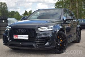 Grey Audi Q5 2020 in Kuldiga, with an engine capacity of 2.00 L and mileage of 0 thousand km for 39990 €, photo  on AUTOMOTO.COM.LV