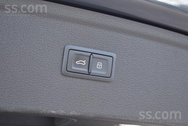 Grey Audi Q5 2020 in Kuldiga, with an engine capacity of 2.00 L and mileage of 0 thousand km for 39990 €, photo 6 on AUTOMOTO.COM.LV