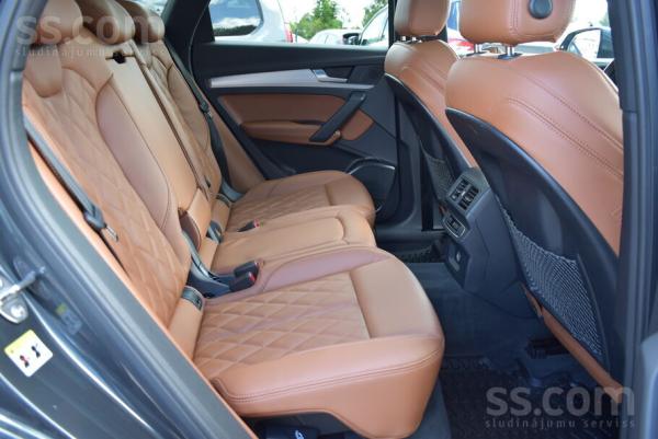 Grey Audi Q5 2020 in Kuldiga, with an engine capacity of 2.00 L and mileage of 0 thousand km for 39990 €, photo 9 on AUTOMOTO.COM.LV