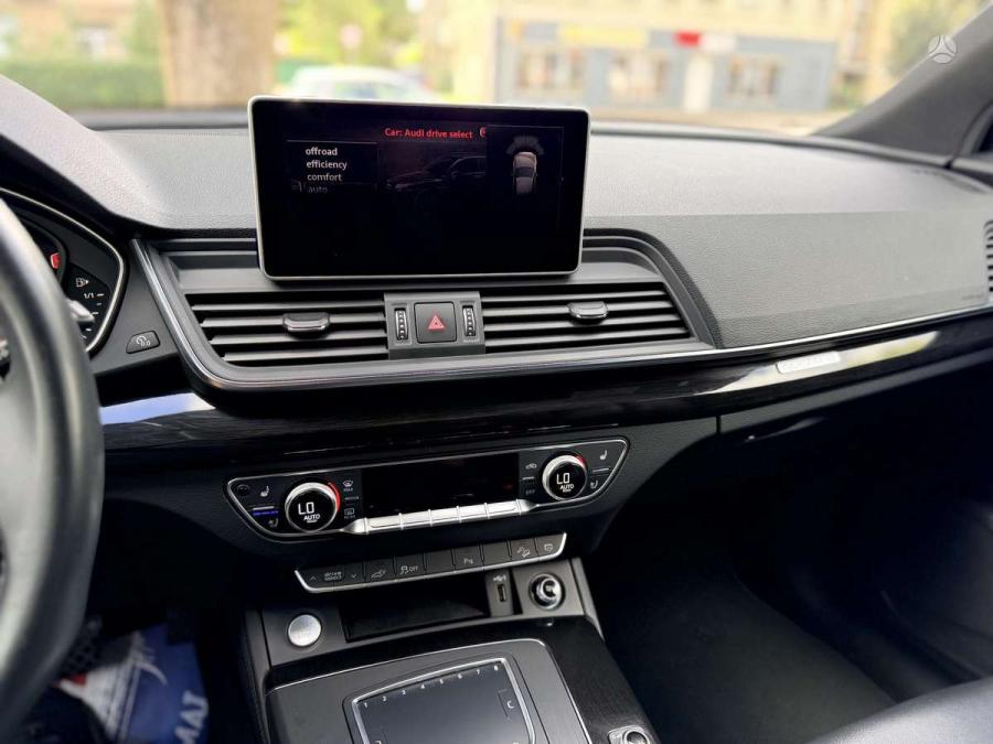 Pelēks Audi Q5 2020 Ukmergė, ar dzinēja tilpumu 1.98 L un nobraukumu 198 tūkst. km par 22750 €, foto 12 vietnē AUTOMOTO.COM.LV