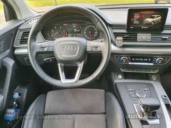 Grey Audi Q5 2020 in Rakvere, with an engine capacity of 2.00 L and mileage of 90 thousand km for 23950 €, photo 6 on AUTOMOTO.COM.LV