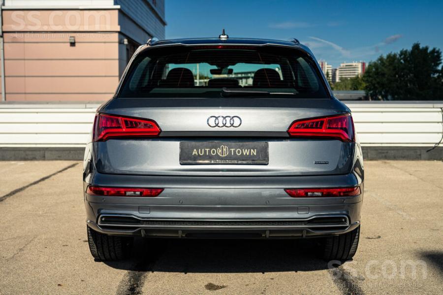 Pelēks Audi Q5 2020 Rīga, ar dzinēja tilpumu 3.00 L un nobraukumu 203 tūkst. km par 24990 €, foto 10 vietnē AUTOMOTO.COM.LV