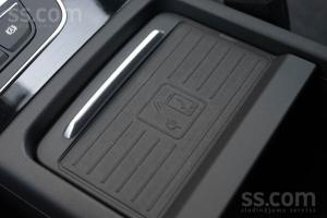 Pelēks Audi Q5 2020 Rīga, ar dzinēja tilpumu 3.00 L un nobraukumu 203 tūkst. km par 24990 €, foto 28 vietnē AUTOMOTO.COM.LV