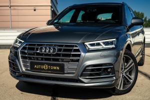 Grey Audi Q5 2020 in Riga, with an engine capacity of 3.00 L and mileage of 203 thousand km for 24990 €, photo 3 on AUTOMOTO.COM.LV