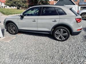Pelēks Audi Q5 2020 Utena, ar dzinēja tilpumu 2.97 L un nobraukumu 313 tūkst. km par 19950 €, foto  vietnē AUTOMOTO.COM.LV
