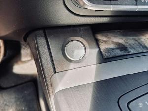 Grey Audi Q5 2020 in Utena, with an engine capacity of 2.97 L and mileage of 313 thousand km for 19950 €, photo 9 on AUTOMOTO.COM.LV