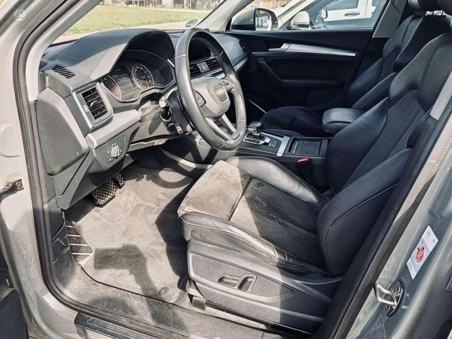 Grey Audi Q5 2020 in Utena, with an engine capacity of 2.97 L and mileage of 313 thousand km for 19950 €, photo 15 on AUTOMOTO.COM.LV