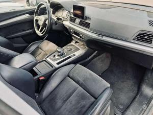 Grey Audi Q5 2020 in Utena, with an engine capacity of 2.97 L and mileage of 313 thousand km for 19950 €, photo 18 on AUTOMOTO.COM.LV