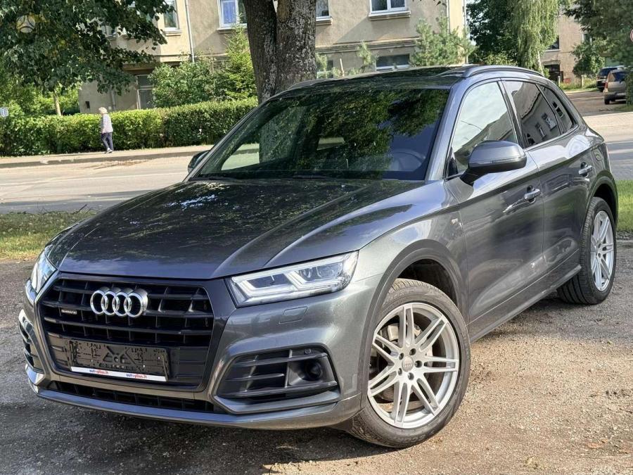 Grey Audi Q5 2020 in Ukmerge, with an engine capacity of 1.98 L and mileage of 198 thousand km for 21950 €, photo 4 on AUTOMOTO.COM.LV