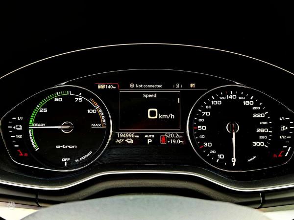 Grey Audi Q5 2020 in Kaunas, with an engine capacity of 1.98 L and mileage of 194 thousand km for 22300 €, photo 11 on AUTOMOTO.COM.LV