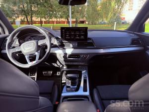 Grey Audi Q5 2020 in Ogre, with an engine capacity of 2.00 L and mileage of 45 thousand km for 30900 €, photo 15 on AUTOMOTO.COM.LV