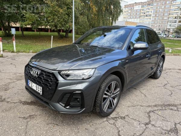 Grey Audi Q5 2020 in Ogre, with an engine capacity of 2.00 L and mileage of 45 thousand km for 30900 €, photo 1 on AUTOMOTO.COM.LV