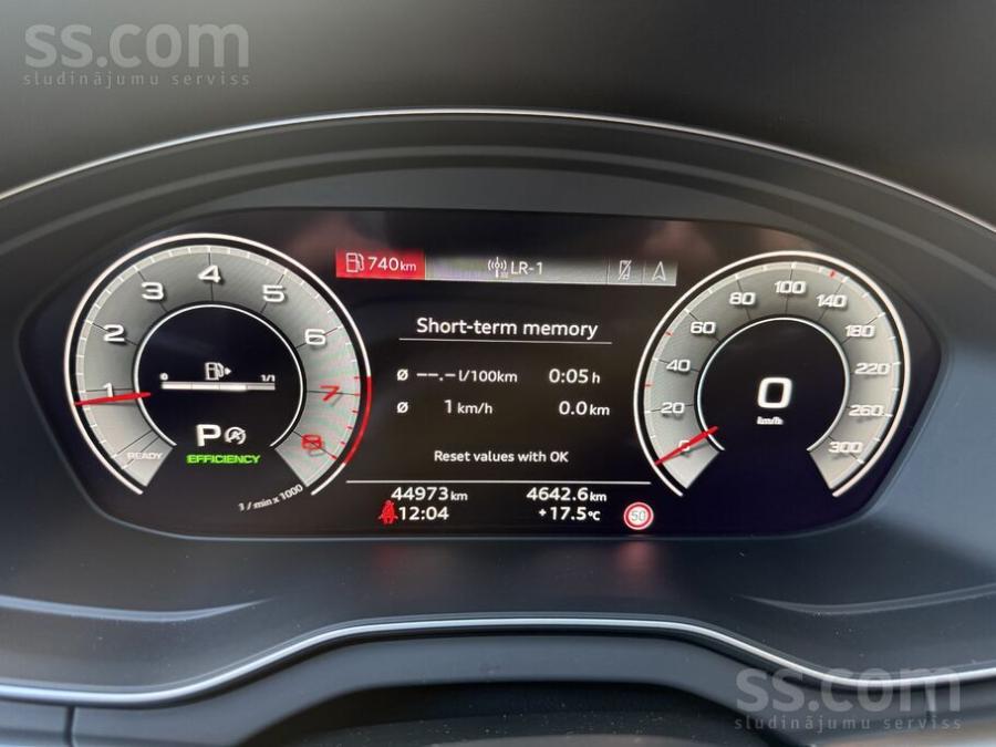 Grey Audi Q5 2020 in Ogre, with an engine capacity of 2.00 L and mileage of 45 thousand km for 30900 €, photo 18 on AUTOMOTO.COM.LV