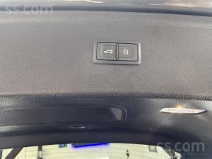 Grey Audi Q5 2020 in Ogre, with an engine capacity of 2.00 L and mileage of 45 thousand km for 30900 €, photo 43 on AUTOMOTO.COM.LV