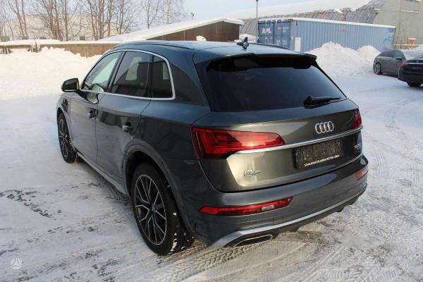 Pelēks Audi Q5 2021 Klaipėda, ar dzinēja tilpumu 2.97 L un nobraukumu 216 tūkst. km par 24900 €, foto 4 vietnē AUTOMOTO.COM.LV