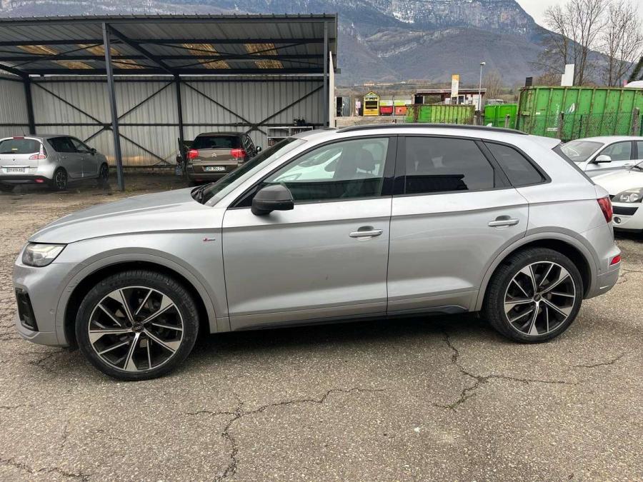 Grey Audi Q5 2021 in Kaunas, with an engine capacity of 2.00 L and mileage of 201 thousand km for 29500 €, photo 6 on AUTOMOTO.COM.LV