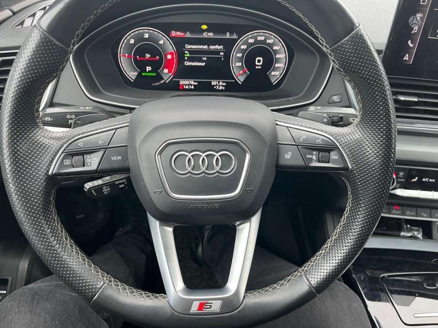 Grey Audi Q5 2021 in Kaunas, with an engine capacity of 2.00 L and mileage of 201 thousand km for 29500 €, photo 11 on AUTOMOTO.COM.LV
