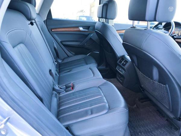 Grey Audi Q5 2021 in Klaipeda, with an engine capacity of 2.00 L and mileage of 85 thousand km for 27800 €, photo 11 on AUTOMOTO.COM.LV