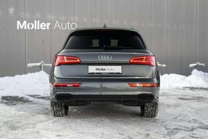 Pelēks Audi Q5 2021 Viļņa, ar dzinēja tilpumu 2.00 L un nobraukumu 133 tūkst. km par 33900 €, foto 5 vietnē AUTOMOTO.COM.LV