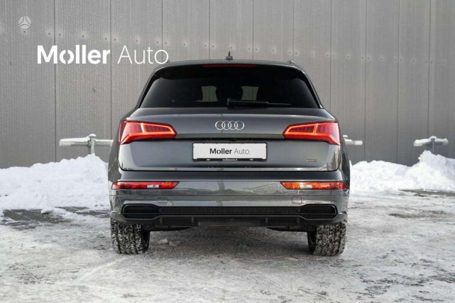 Pelēks Audi Q5 2021 Viļņa, ar dzinēja tilpumu 2.00 L un nobraukumu 133 tūkst. km par 33900 €, foto 5 vietnē AUTOMOTO.COM.LV