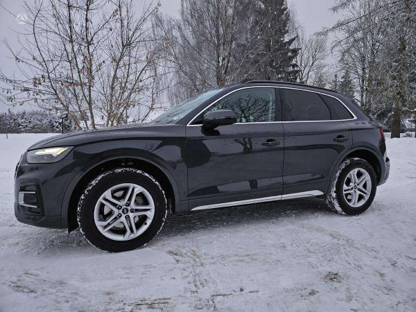Grey Audi Q5 2021 in Radviliskis, with an engine capacity of 1.97 L and mileage of 175 thousand km for 25200 €, photo 2 on AUTOMOTO.COM.LV