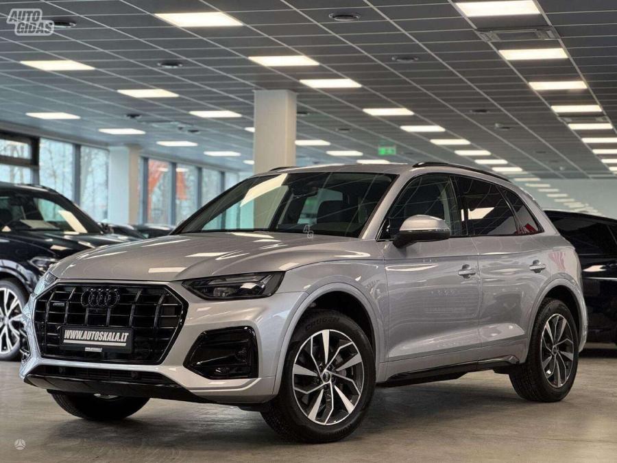 Grey Audi Q5 2021 in Klaipeda, with an engine capacity of 2.00 L and mileage of 12 thousand km for 33900 €, photo 5 on AUTOMOTO.COM.LV
