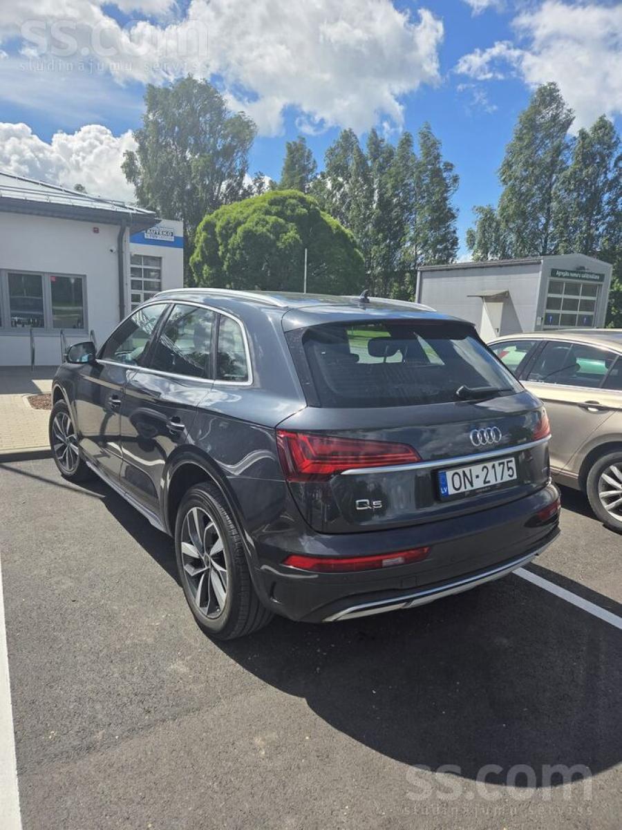 Pelēks Audi Q5 2021 Aizkraukle, ar dzinēja tilpumu 2.00 L un nobraukumu 83 tūkst. km par 34400 €, foto 3 vietnē AUTOMOTO.COM.LV
