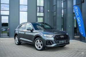 Grey Audi Q5 2021 in Kaunas, with an engine capacity of 1.97 L and mileage of 212 thousand km for 27950 €, photo  on AUTOMOTO.COM.LV