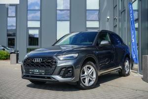 Grey Audi Q5 2021 in Kaunas, with an engine capacity of 1.97 L and mileage of 212 thousand km for 27950 €, photo 3 on AUTOMOTO.COM.LV