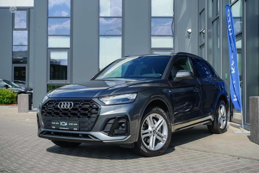 Grey Audi Q5 2021 in Kaunas, with an engine capacity of 1.97 L and mileage of 212 thousand km for 27950 €, photo 3 on AUTOMOTO.COM.LV