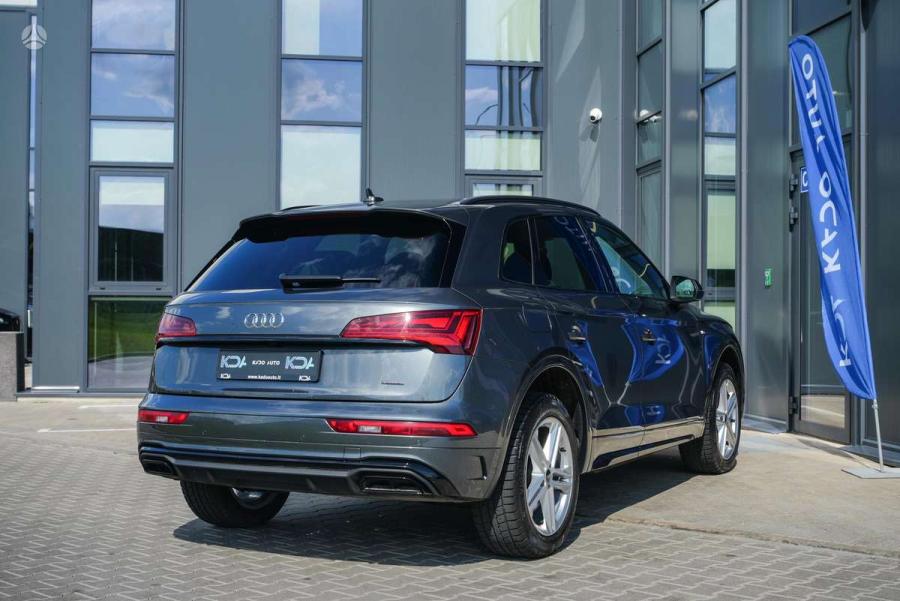 Grey Audi Q5 2021 in Kaunas, with an engine capacity of 1.97 L and mileage of 212 thousand km for 27950 €, photo 11 on AUTOMOTO.COM.LV