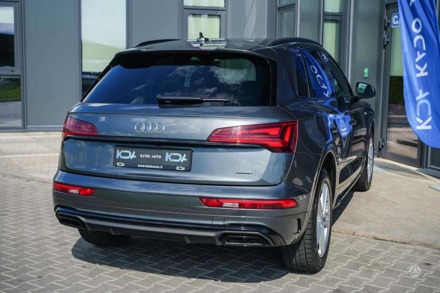 Grey Audi Q5 2021 in Kaunas, with an engine capacity of 1.97 L and mileage of 212 thousand km for 27950 €, photo 14 on AUTOMOTO.COM.LV
