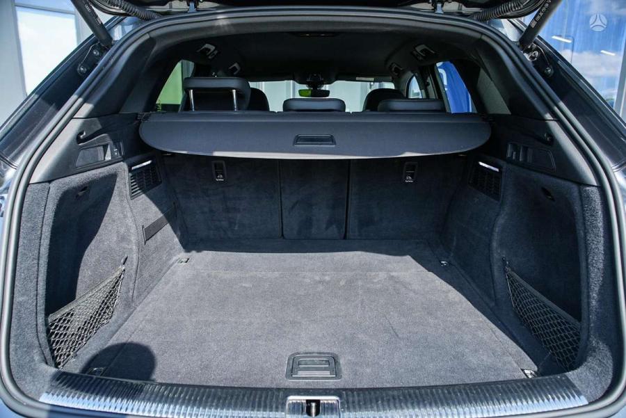 Grey Audi Q5 2021 in Kaunas, with an engine capacity of 1.97 L and mileage of 212 thousand km for 27950 €, photo 16 on AUTOMOTO.COM.LV