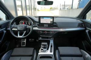 Grey Audi Q5 2021 in Kaunas, with an engine capacity of 1.97 L and mileage of 212 thousand km for 27950 €, photo 19 on AUTOMOTO.COM.LV