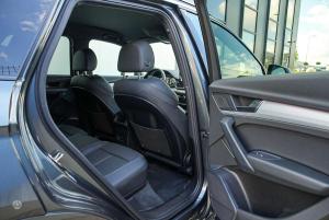 Grey Audi Q5 2021 in Kaunas, with an engine capacity of 1.97 L and mileage of 212 thousand km for 27950 €, photo 36 on AUTOMOTO.COM.LV